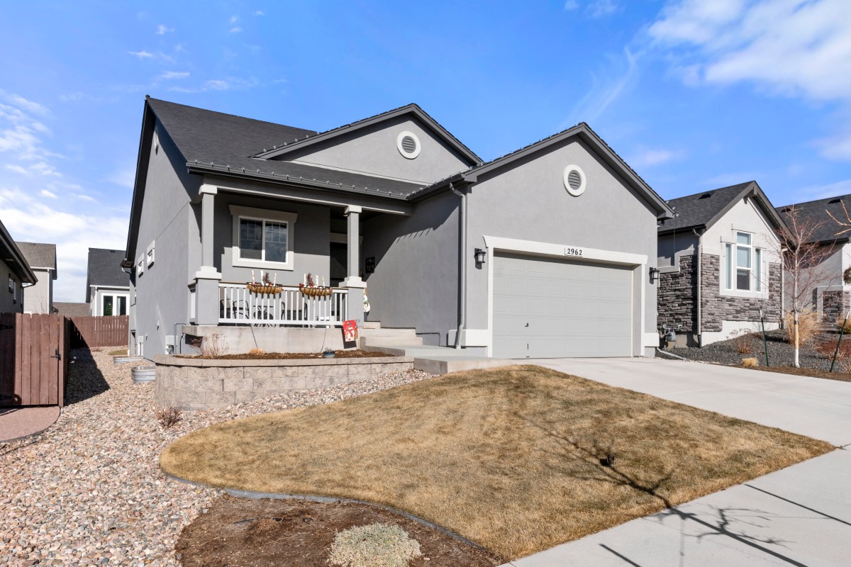 SOLD for $580,000: 2962 Golden Meadow Way – Andrea Rowley │ ERA Shields